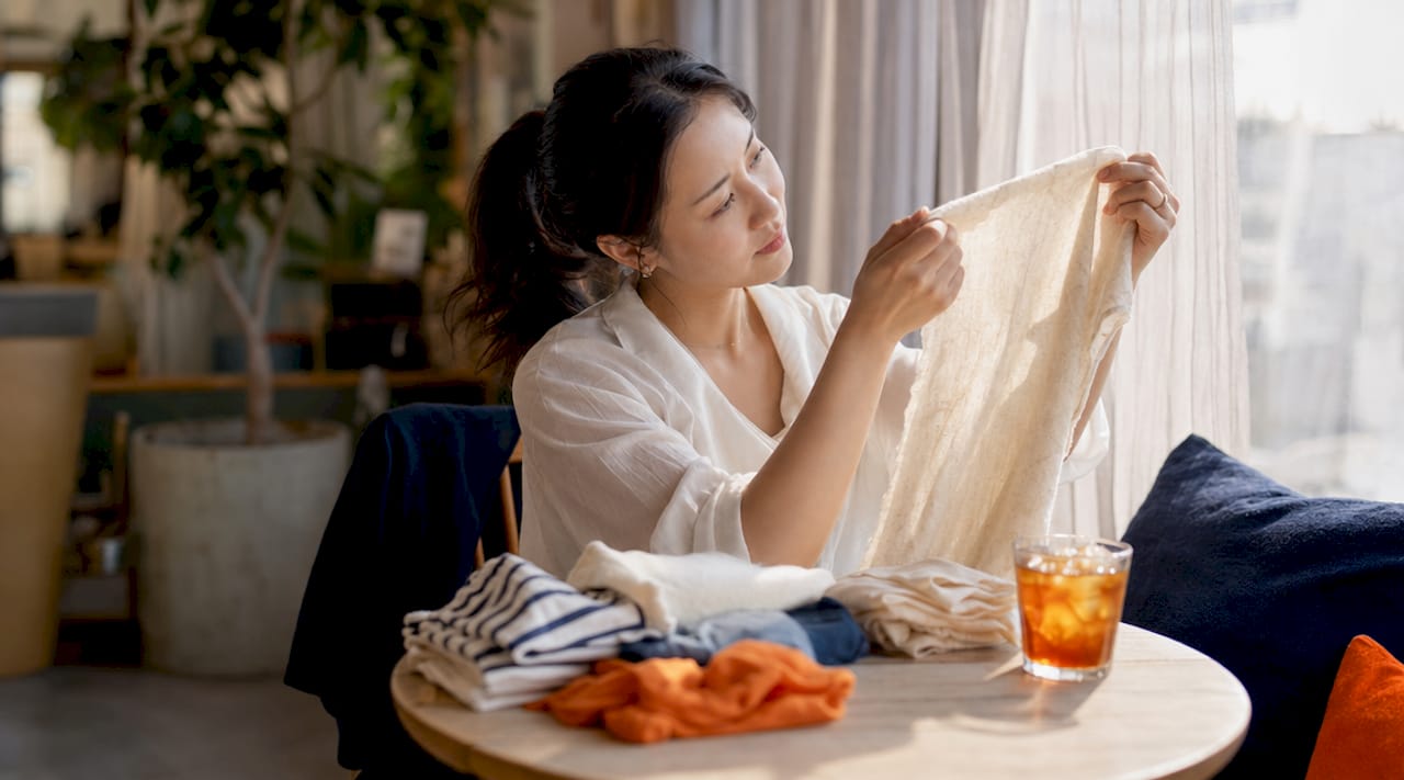 Fabric Weave and UV Protection: A Parent's Guide – BANZ® Carewear USA